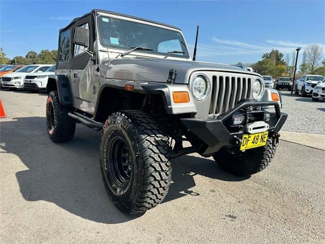2002 Jeep Wrangler TJ Sport Silver 5 Speed Manual Softtop | Cars, Vans ...