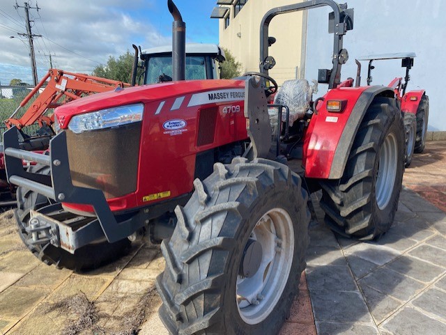 Massey Ferguson 4709 ROPS Tractor | Farming Vehicles | Gumtree ...