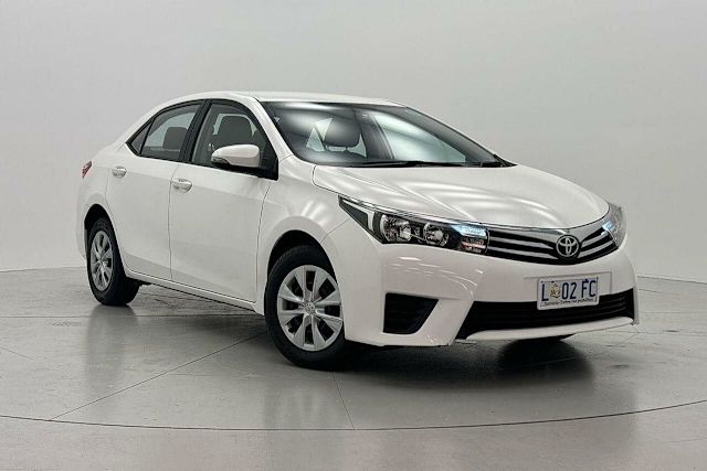 2015 Toyota Corolla ZRE172R Ascent S-CVT White 7 Speed Constant ...