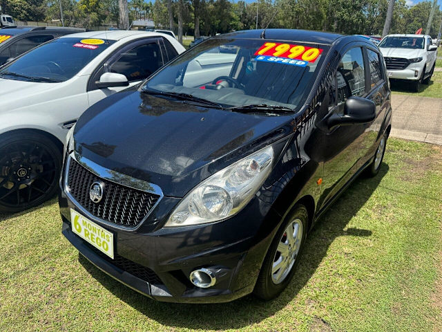 2011 Holden Barina Spark MJ MY11 CD Black 5 Speed Manual Hatchback ...