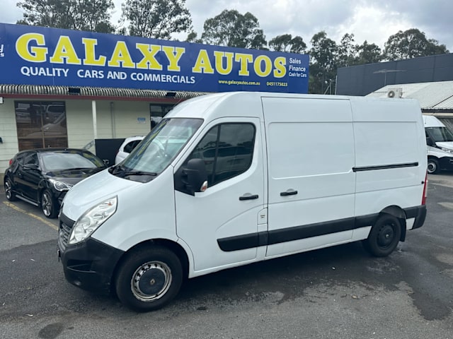 2017 Renault Master X62 Van - MWB - Automatic - High Roof | Cars, Vans ...