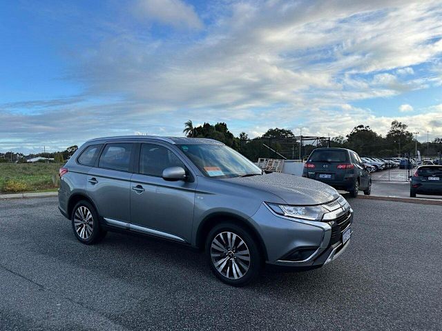 2019 Mitsubishi Outlander ZL MY19 ES 7 Seat (2WD) Grey Continuous ...