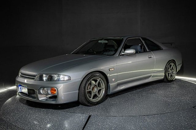 R33 GTS-T Coupe 2dr Man 5sp 2.5T I/C (GREY) | Cars, Vans & Utes ...