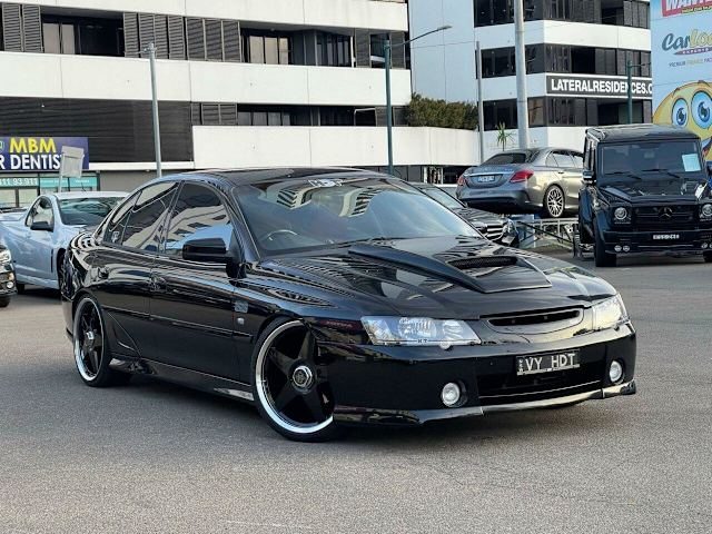 2003 Holden Commodore VY SS Sedan 4dr Man 6sp 5.7i Phantom Black Manual ...