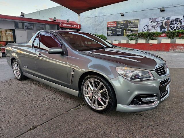 2013 Holden Ute VF MY14 SS V Ute Redline Silver 6 Speed Sports ...