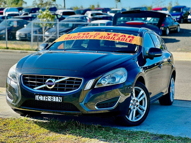 2014 Volvo V60 Teknik Turbo Only 90,000 Kms Logbooks Wagon | Cars, Vans ...