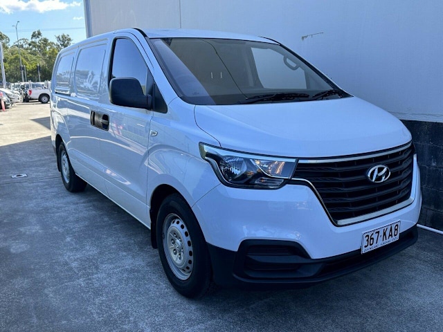 2018 Hyundai iLOAD TQ4 MY19 White 5 Speed Automatic Van | Cars, Vans ...