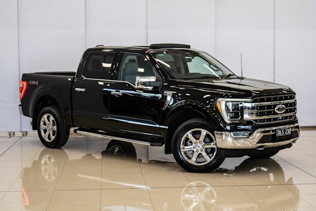 2023 Ford F150 2023MY Lariat Pickup Crew Cab SWB 4x4 Agate Black 10 ...