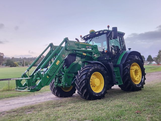 2022 John Deere 6155R 190Hp 6cyl Cab Tractor Loader – Fully Optioned ...