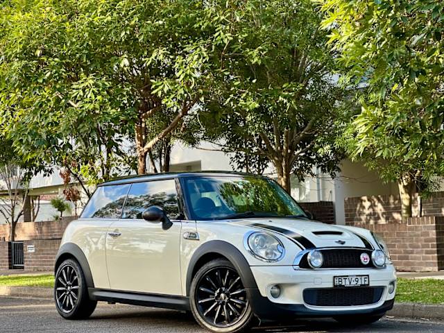 2011 Mini Copper S MAYFAIR R56 MY12 Turbo MPFI 6 Speed Automatic ...