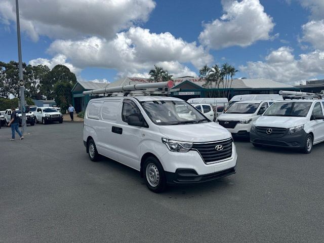 2019 Hyundai iLOAD TQ4 MY20 White 5 Speed Automatic Van | Cars, Vans ...