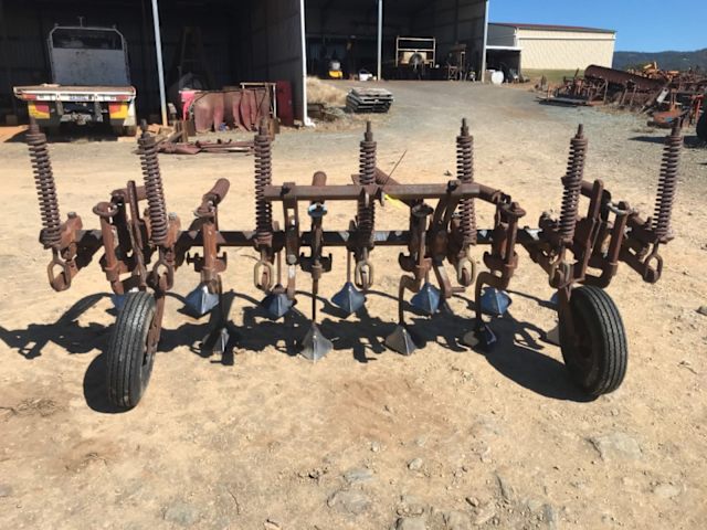 3pl EHD spring release Napier 13 tyne chisel plough scarifier ...