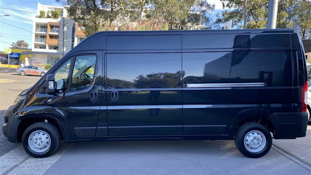 2023 Peugeot Boxer X250 MY23 160 HDI LONG L3 Black Nera 6 Speed Manual ...