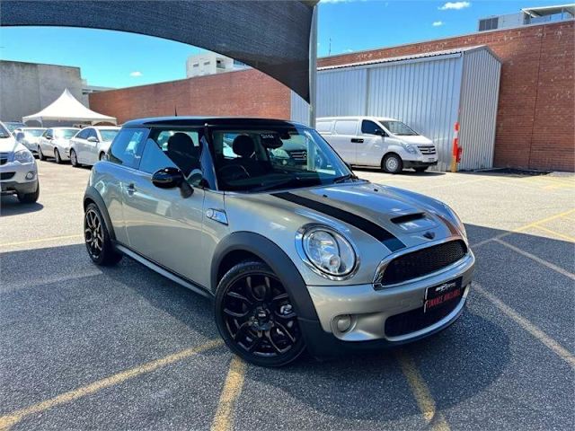 2007 Mini Cooper R56 S Silver, Chrome 6 Speed Manual Hatchback | Cars ...