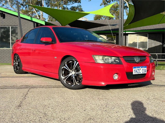 2006 Holden Commodore VZ 05 Upgrade SV6 Red 6 Speed Manual Sedan | Cars ...