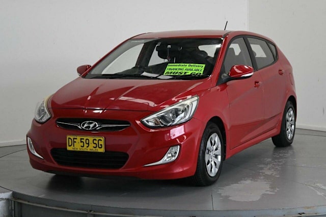 2016 Hyundai Accent RB4 MY16 Active Red 6 Speed Constant Variable ...