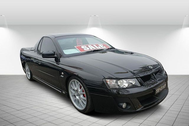 2006 Holden Special Vehicles Maloo Z Series R8 Phantom Black 4 Speed ...