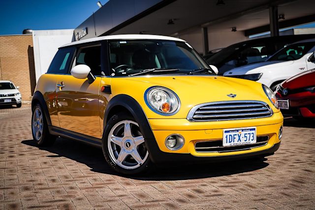 2009 Mini Hatch R56 Cooper Steptronic Yellow 6 Speed Sports Automatic ...