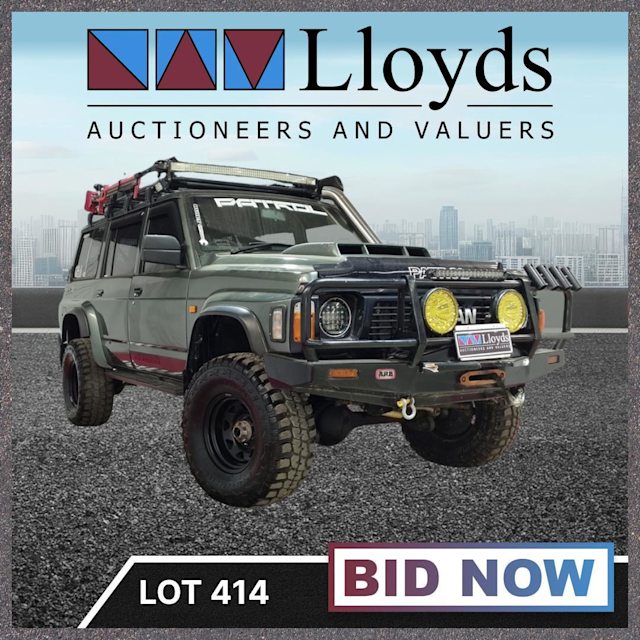 1994 Nissan Patrol Y60 IN AUCTION AT LLOYDS Dark Green Manual SUV ...