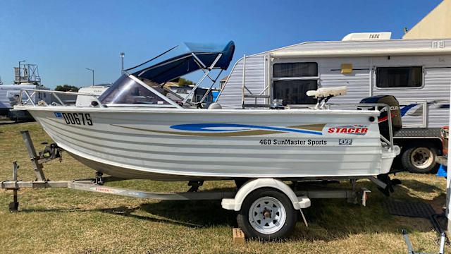 STACER 460 SUNMASTER SPORTS RUNABOUT | Motorboats & Powerboats ...