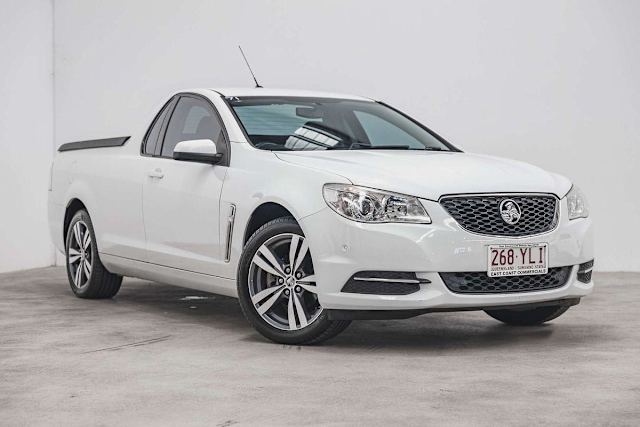 2013 Holden Ute VF MY14 SV6 Ute White 6 Speed Sports Automatic Utility ...