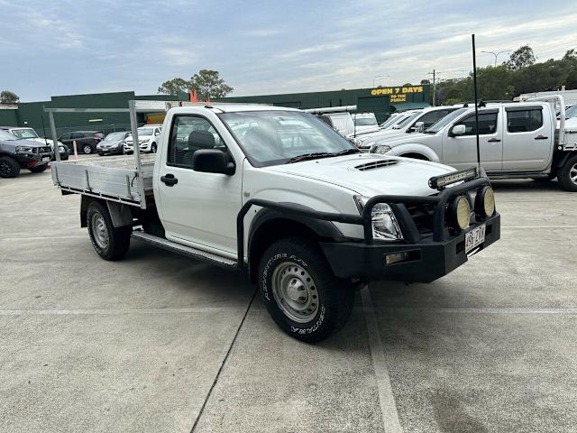 2011 Isuzu D-MAX MY11 EX White 5 Speed Manual Cab Chassis | Cars, Vans ...