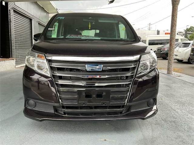 2015 Toyota Noah HYBRID MINIVAN PEOPLE MOVER Maroon Automatic Minivan ...