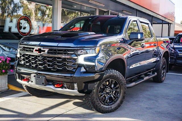 2023 Chevrolet Silverado T1 MY23 1500 ZR2 Pickup Crew Cab Blue 10 Speed ...