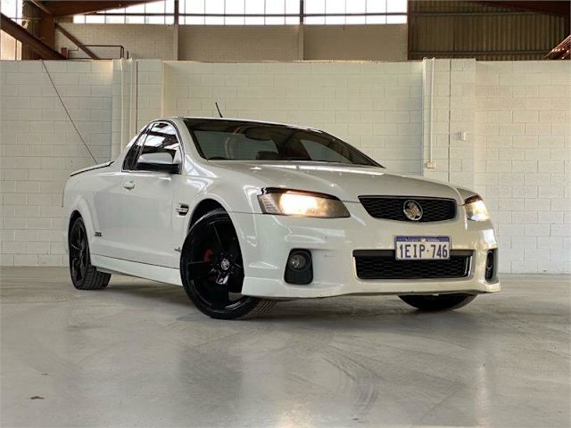 2012 Holden Commodore VE II MY12 SS Thunder White 6 Speed Automatic ...