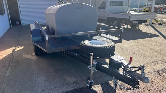 2000L Diesel Tank & 3.5 Tonne Multi Purpose Trailer | Trailers ...