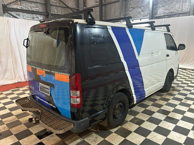 2016 Toyota HiAce IN AUCTION AT LLOYDS White 5 speed manual Van | Cars ...