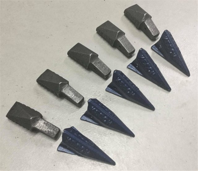 BUCKET TEETH and POSTS suit DINGO K93/K94 and all MINILOADER BUCKETS ...