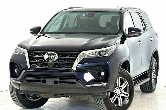 2021 Toyota Fortuner GUN156R GXL Saturn Blue 6 Speed Automatic Wagon ...