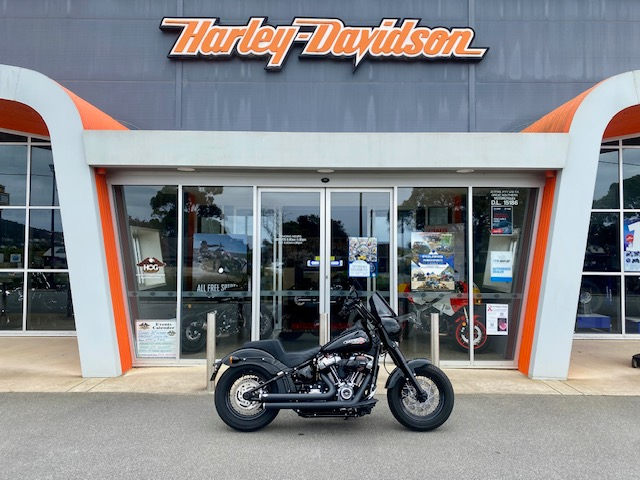 2021 Harley-Davidson Slim 107 (FLSL) Road Manual 6sp 1745cc (Milwaukee ...