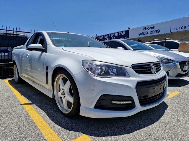 2014 Holden Ute VF MY14 SV6 Ute White 6 Speed Manual Utility | Cars ...