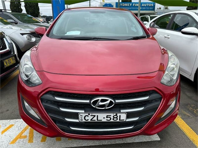 2015 Hyundai i30 GD3 Series II MY16 Active Red 6 Speed Sports Automatic ...