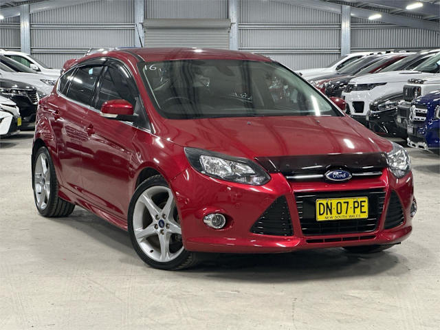 2013 Ford Focus LW MkII Titanium PwrShift Red 6 Speed Sports Automatic ...