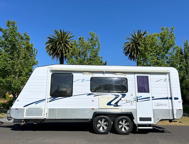 2012 LEGACY CARAVANS Envy 600 19.6ft ensuite caravan | Caravans ...