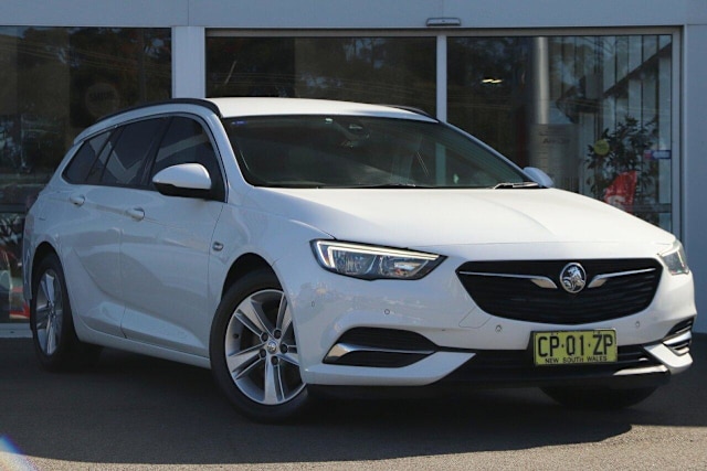 2018 Holden Commodore ZB MY18 LT Sportwagon White 8 Speed Sports ...