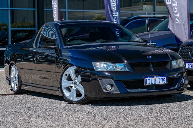 2006 Holden Special Vehicles Maloo Z Series MY06 Black 6 Speed Manual ...