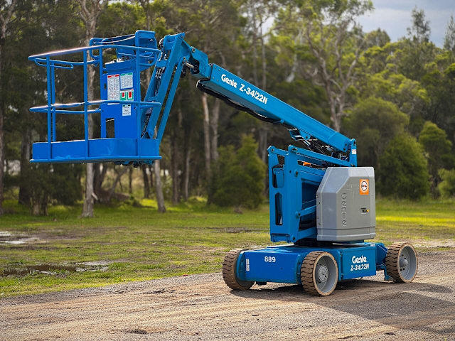 GENIE BOOM Z34/22N 41FT BOOM SCISSOR LIFT ELEVATED WORK PLATFORM EWP ...