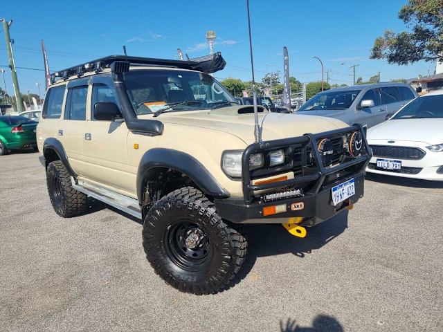 1991 TOYOTA LANDCRUISER SAHARA (4x4) FJ80 | Cars, Vans & Utes | Gumtree ...
