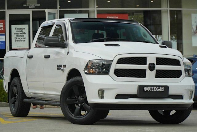 2020 Ram 1500 DS MY21 Express Crew Cab SWB RamBox White 8 Speed ...