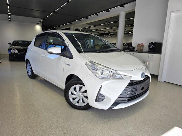 2019 Toyota Vitz HYBRID F 2WD NHP130 | Cars, Vans & Utes | Gumtree ...