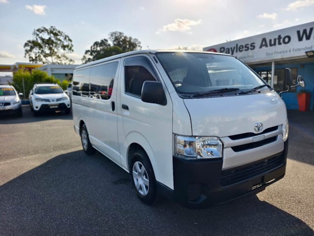 2018 TOYOTA Hiace, Turbo Diesel, New shape, auto, low kilometers, Ready ...