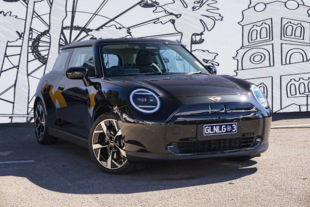 2024 Mini Cooper J01 E Classic Black 1 Speed Automatic Hatchback | Cars ...