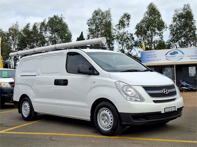 2014 Hyundai iLOAD TQ MY14 White 5 Speed Automatic Van | Cars, Vans ...