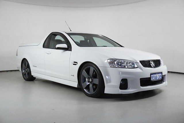 2012 Holden Commodore VE II MY12 SS Thunder White 6 Speed Automatic ...