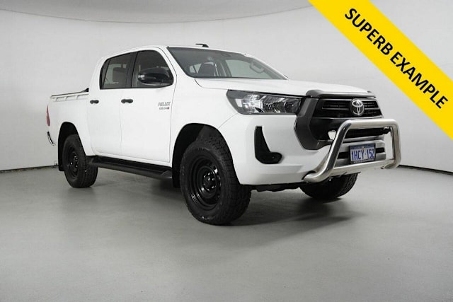 2020 Toyota Hilux GUN126R Facelift SR (4x4) Glacier White 6 Speed ...