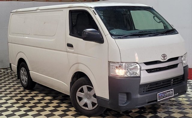 2014 Toyota HiAce LWB IN AUCTION AT LLOYDS White 5 Speed Manual Van ...